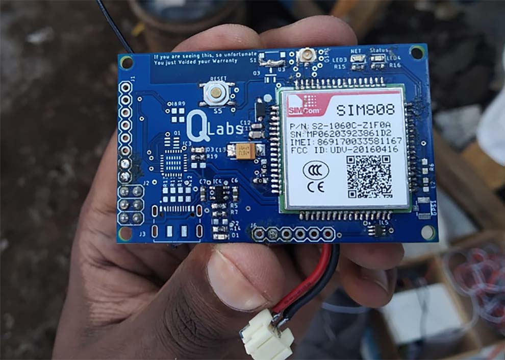 Waterproof sensors to tackle overflowing latrines in urban slums ...